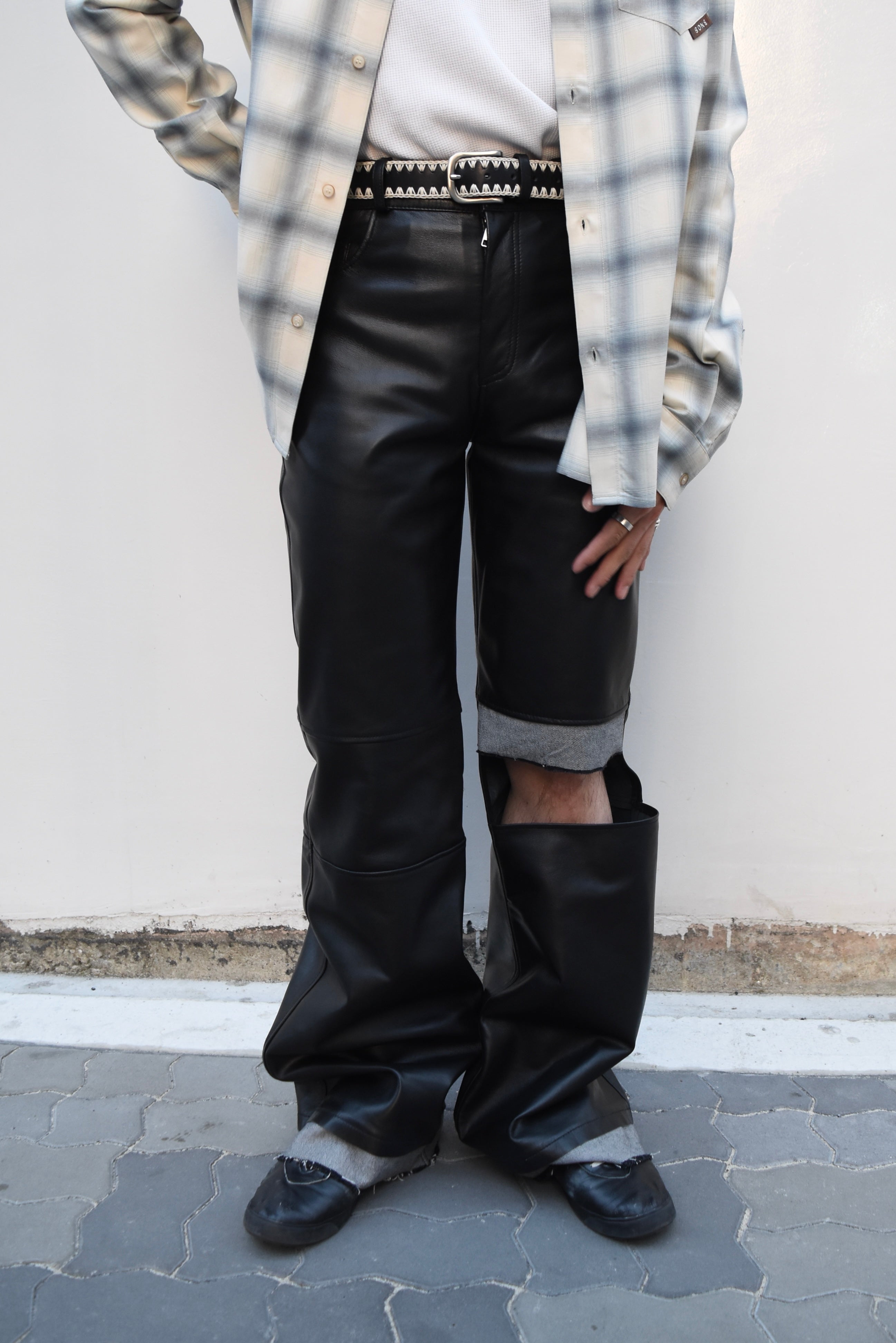 DEADWOOD SLACKER [Black] – 101 WESTSIDE